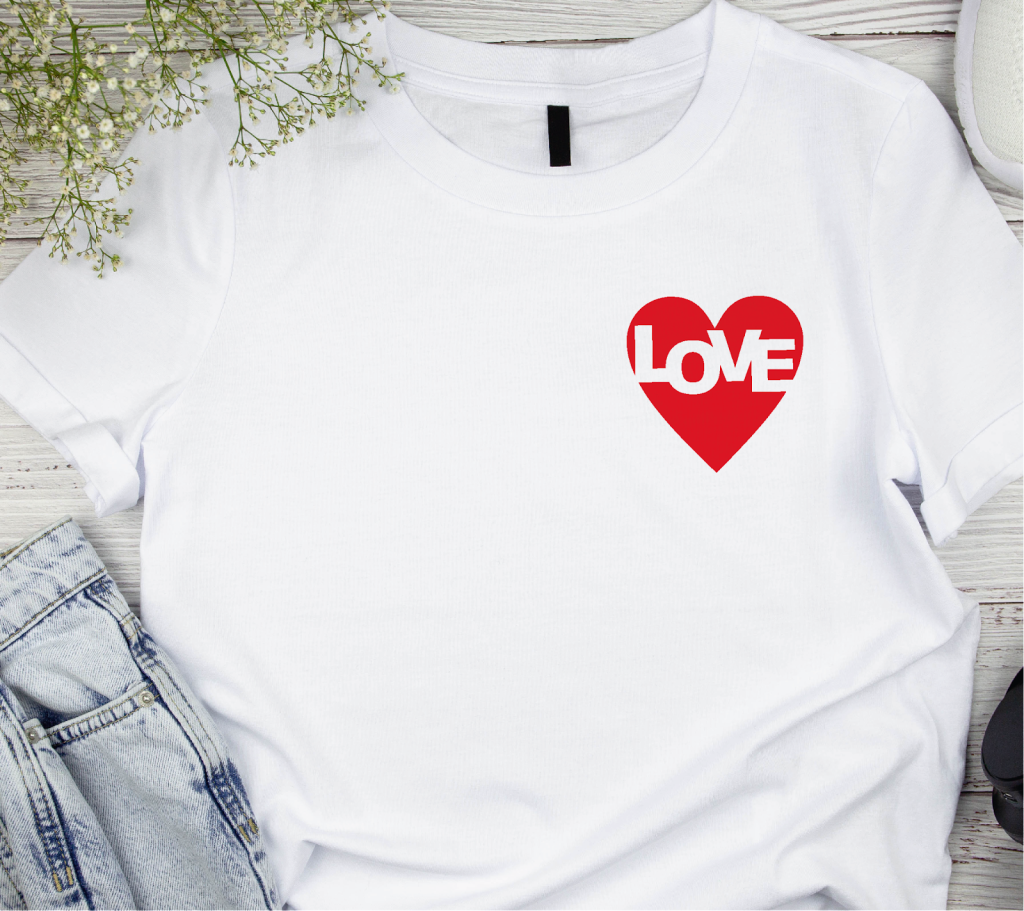 DIY Saint-Valentin : Customiser un t-shirt pour votre amoureux.se - Le blog de Craftine